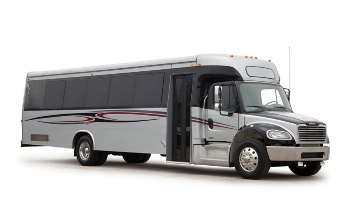 CoachWest, Leader in the Luxury Vehicle Industry