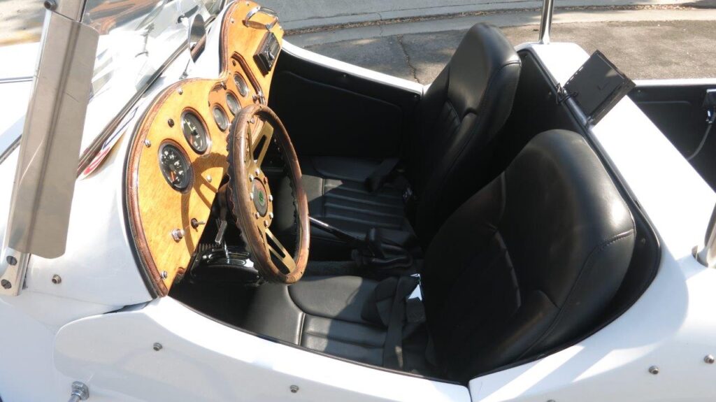 2000 MG 4-Door Convertible Roadster in California
