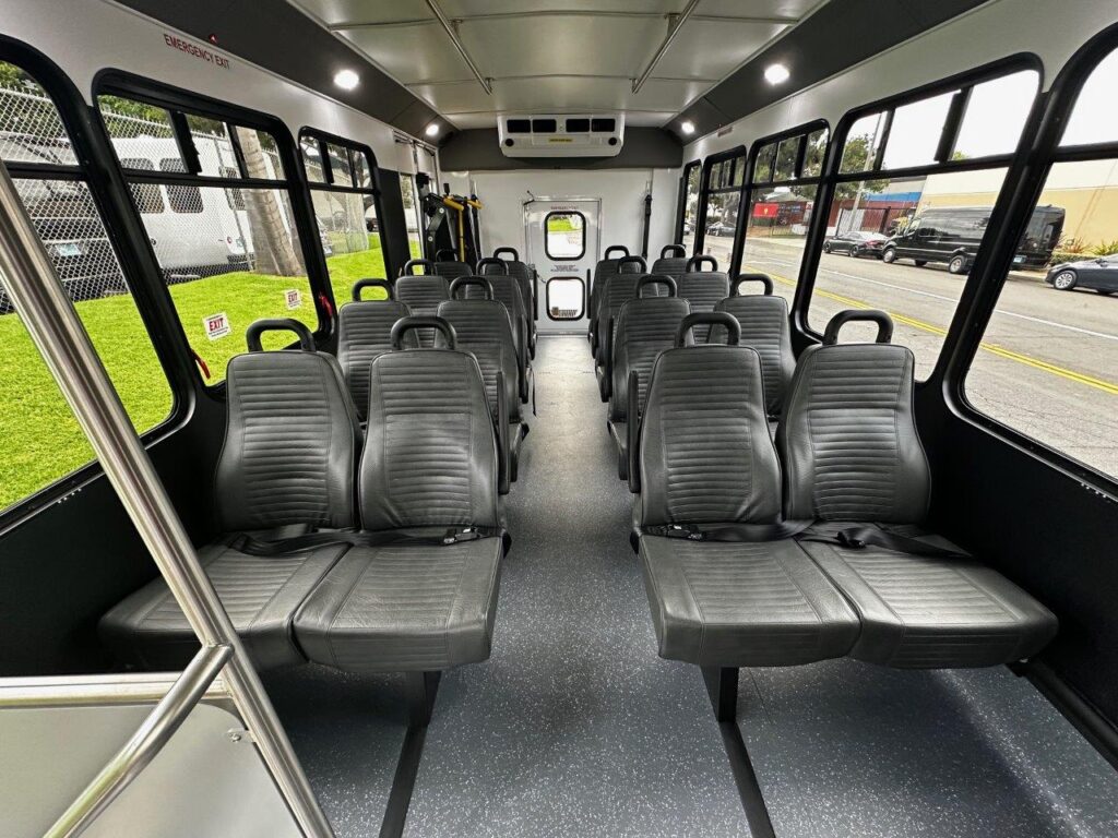 Experience the Ford Endera E-450 Super Duty ADA Bus